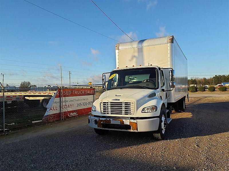 2019 Freightliner M2 106 For Sale | 26' Box | #863805