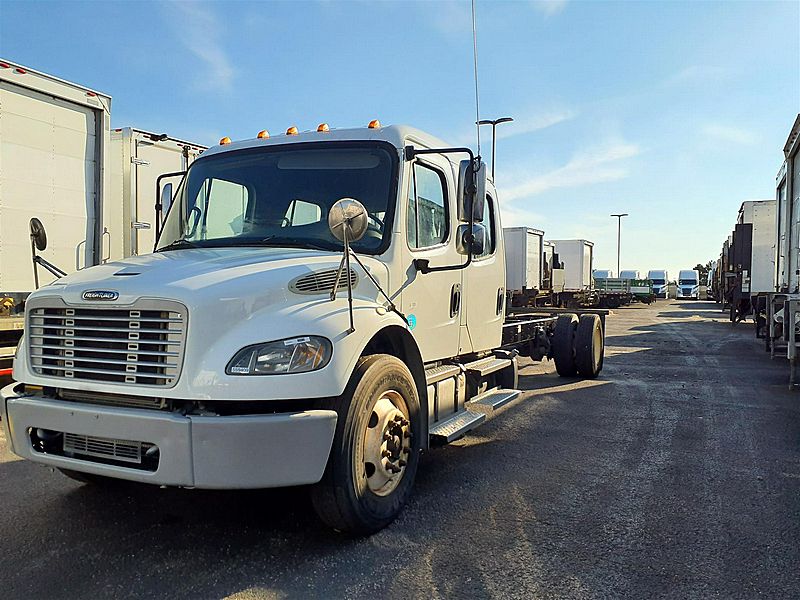 2014 Freightliner M2 106 For Sale | 24' Box | #559409