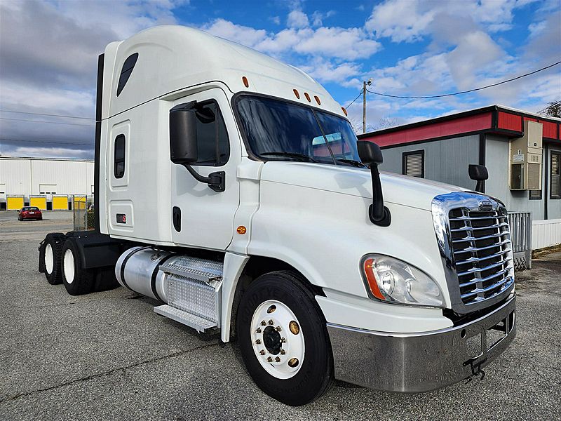 2020 Freightliner CASCADIA 125 For Sale | 72" Sleeper | #894688