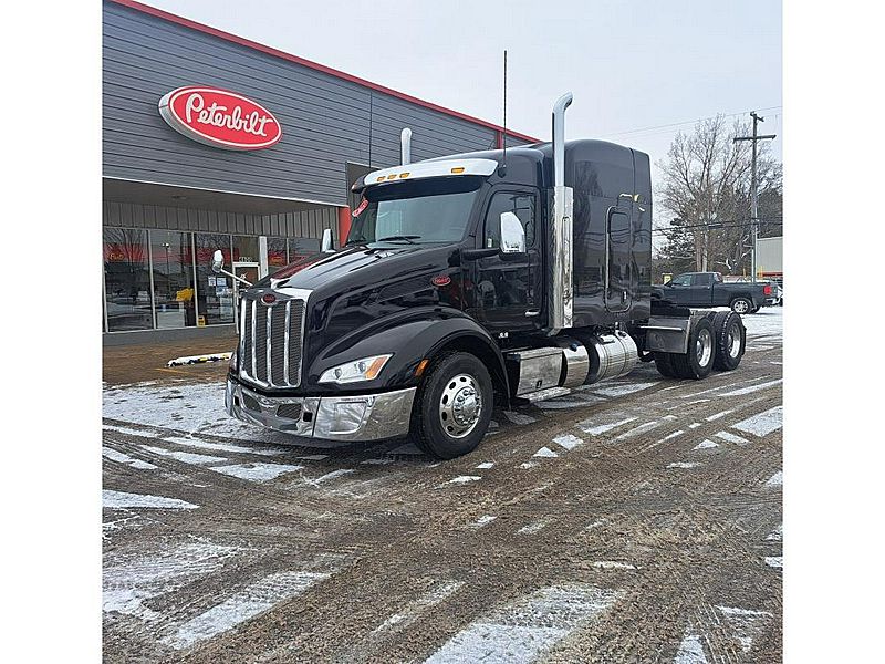 Peterbilt Sleeper Trucks (MX-13 Engines) For Sale