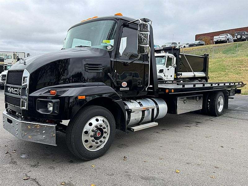 2025 Mack MD642 For Sale | Box Truck | #MD017371