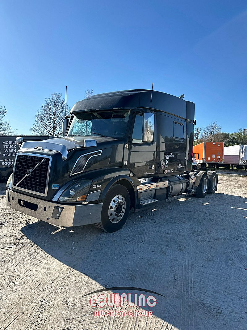 2016 VOLVO TRUCK VNL For Sale | 60" Sleeper | #ELAG942131