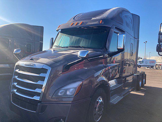 2025 Freightliner New Cascadia For Sale | 72" Sleeper | #824630