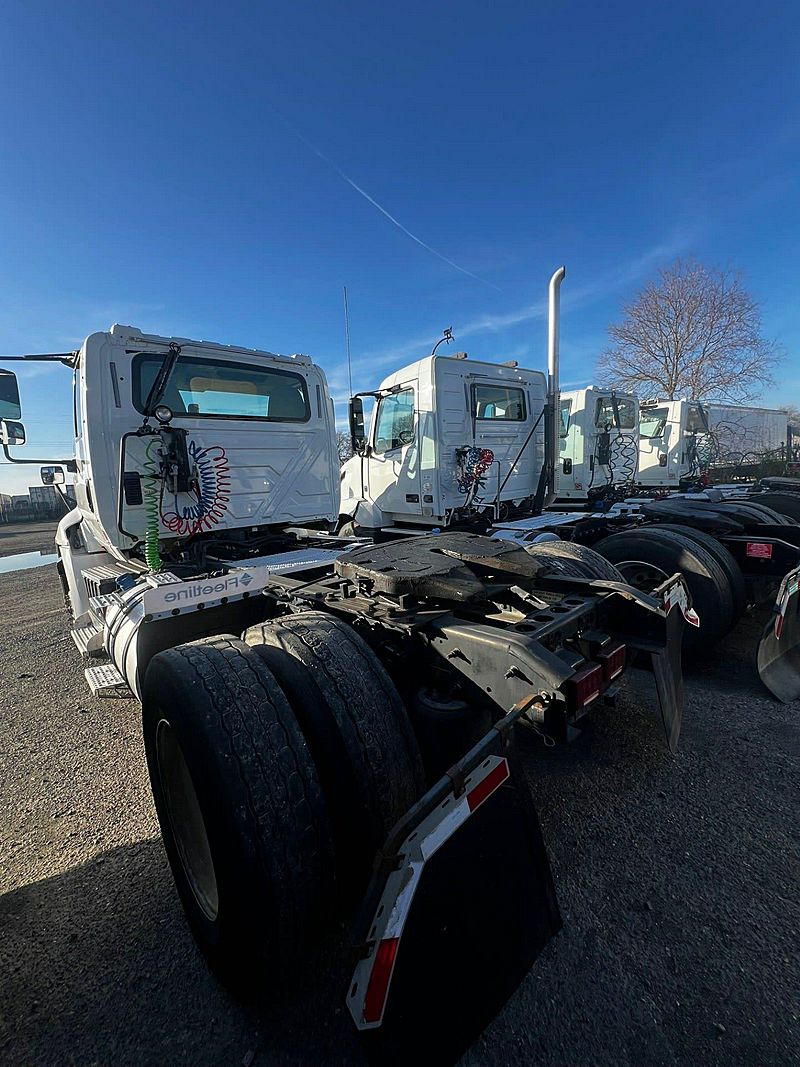 2018 International Prostar For Sale | Day Cab | # 272051