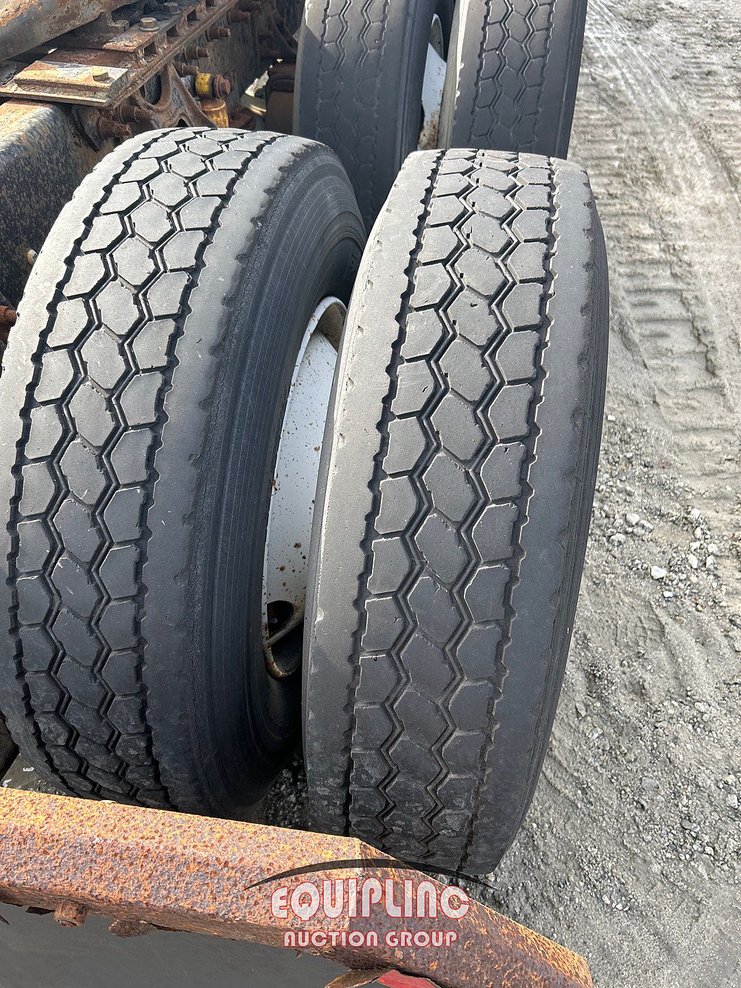 2000 International 9400i For Sale | Sleeper Truck | # CJB038363