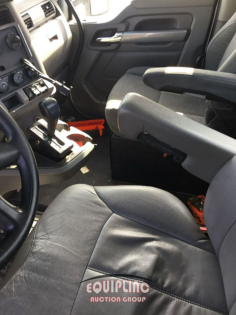 2015 Kenworth T680 For Sale | Day Cab | #CEH452204