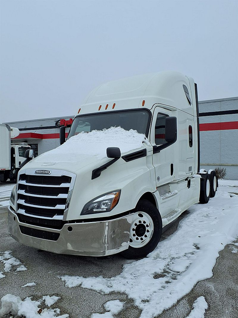 2020 Freightliner NEW CASCADIA PX12664 For Sale | 72" Sleeper | #239668