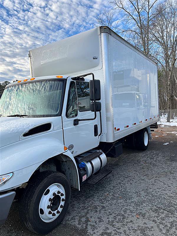 2019 International DuraStar 4300 For Sale | Day Cab | #815104