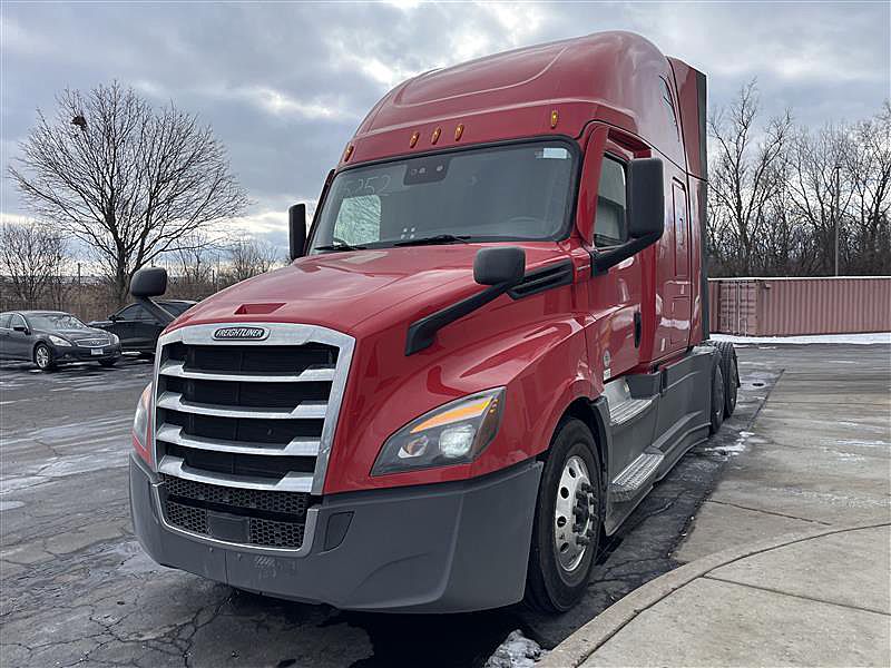 2021 Freightliner Cascadia 126 For Sale | 72" Sleeper | #268216