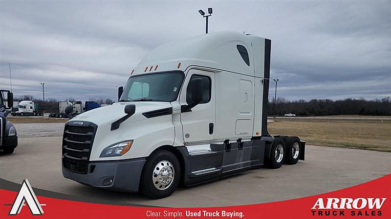 2020 Freightliner Cascadia 126 For Sale | 72" Sleeper | #268308