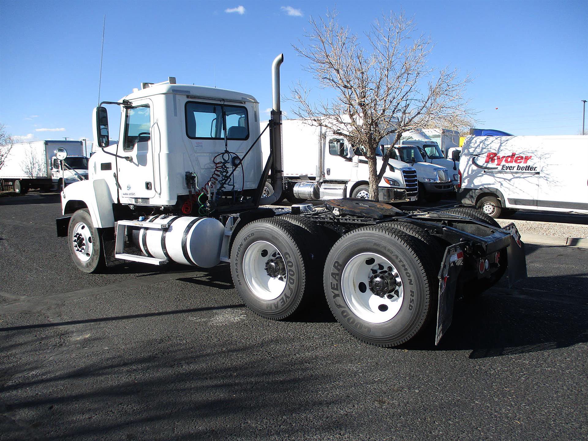 2015 Mack Pinnacle CHU600 For Sale | Day Cab | # 6990963