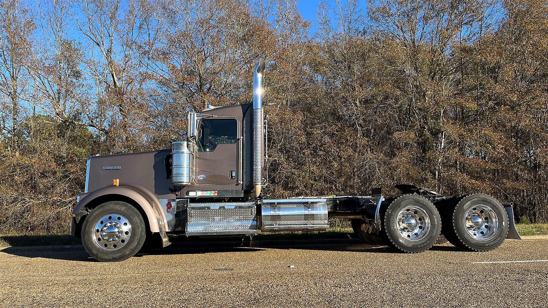 2021 Kenworth W900L For Sale | Day Cab | #0588460