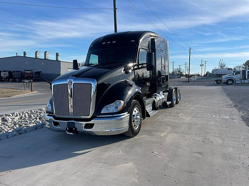 2022 Kenworth T680 For Sale | 76" Sleeper | #0591894