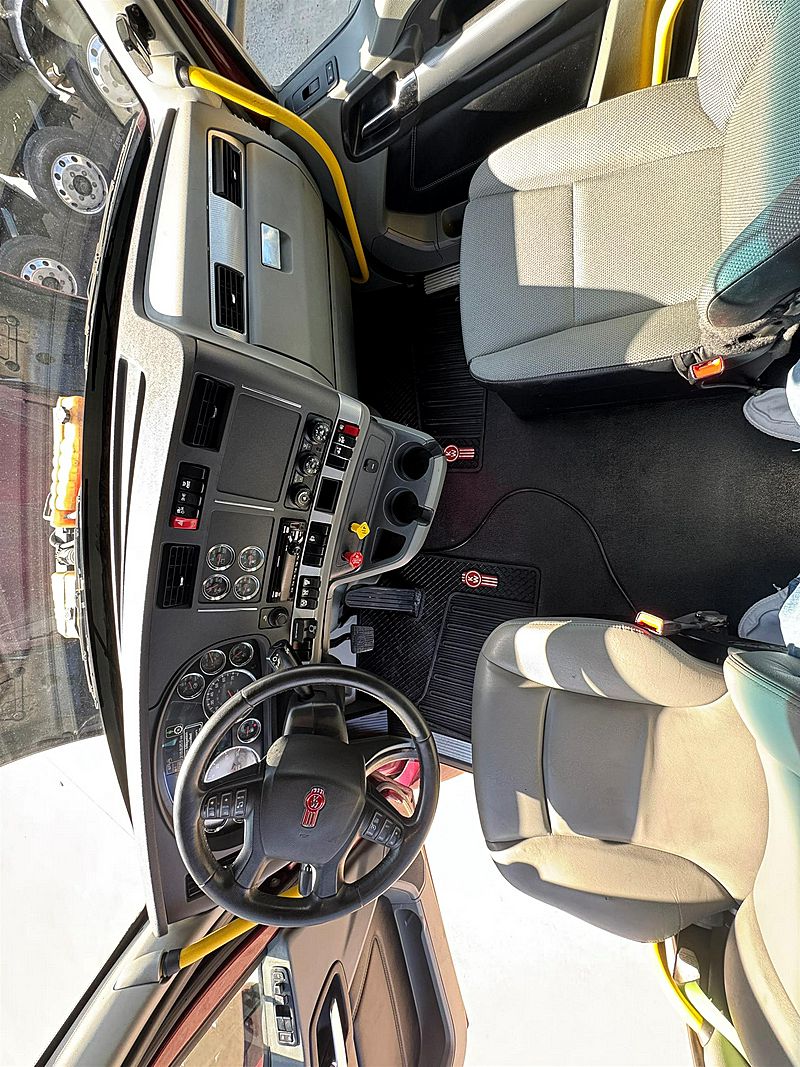 2021 Kenworth T680 For Sale | 52" Sleeper | #0592261