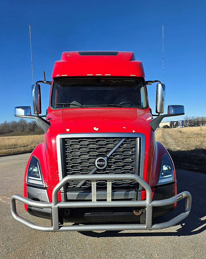2022 Volvo VNL 860 For Sale | 77" Sleeper | #0593227