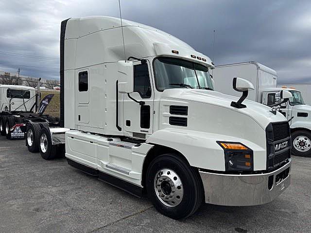 2023 Mack Anthem AN64T M742 For Sale | 70" Sleeper | # 265176