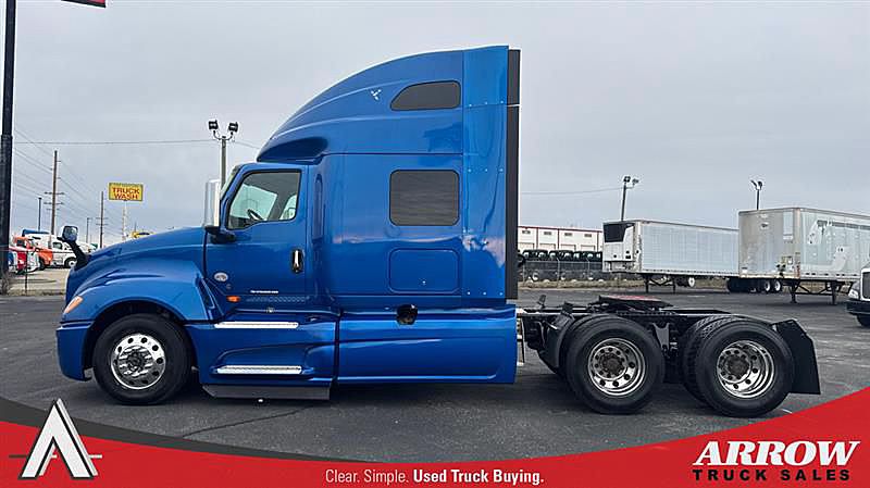 2020 International LT For Sale | 73" Sleeper | #268573