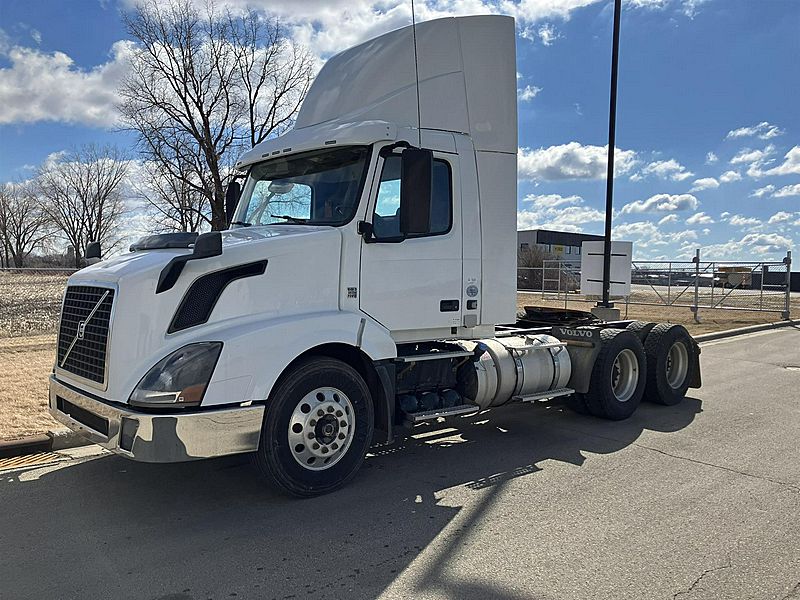 2018 Volvo VNL For Sale | Day Cab | #33N896419