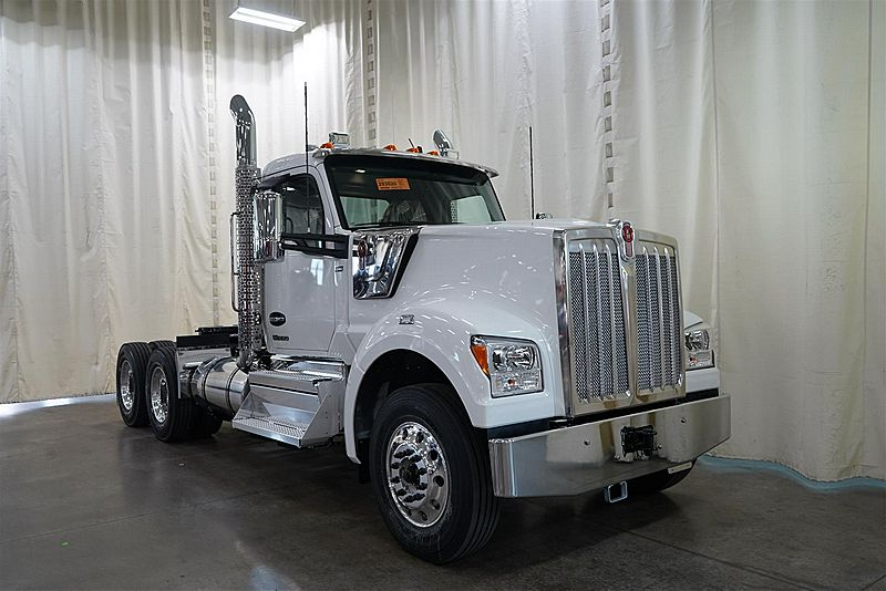 2026 Kenworth W990 For Sale | Day Cab | #0595193