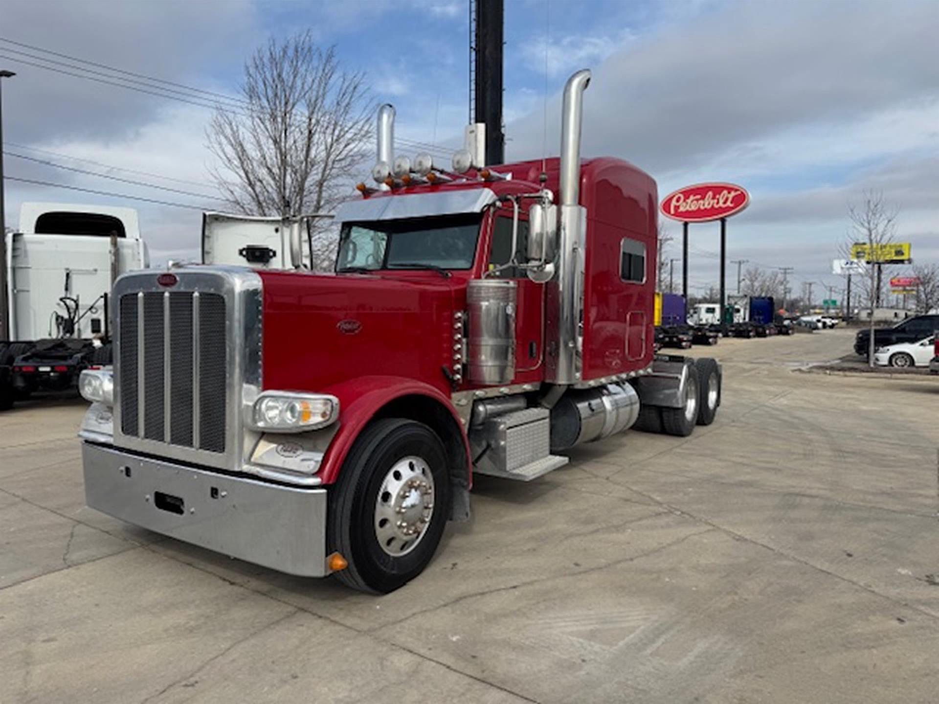 Surprising Peterbilt 389 For Sale Photos