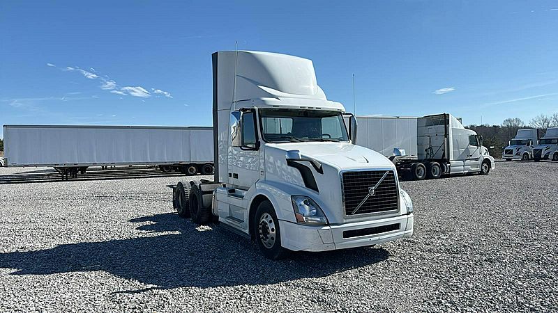 2018 Volvo VNL For Sale | Day Cab | #351892