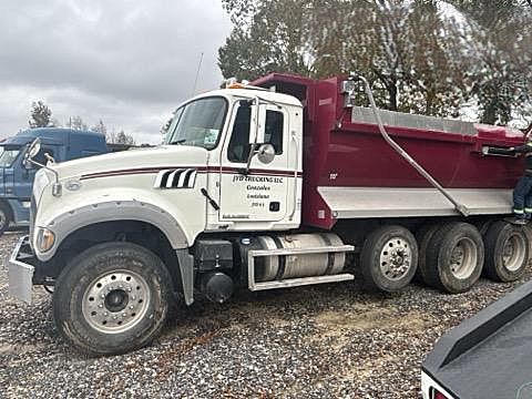 2015 Mack Granite GU713 For Sale | Dump Truck | #270624