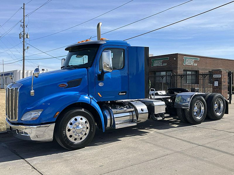 2016 Peterbilt 579 For Sale | Day Cab | #GD340261