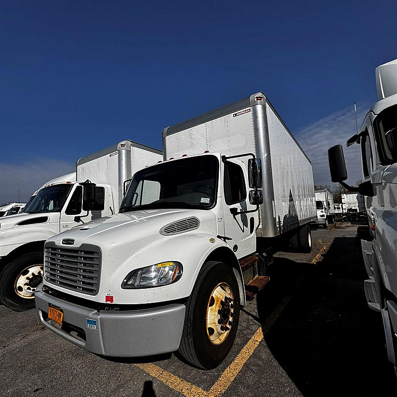 2020 Freightliner M2 106 For Sale | 26' Box | #884714