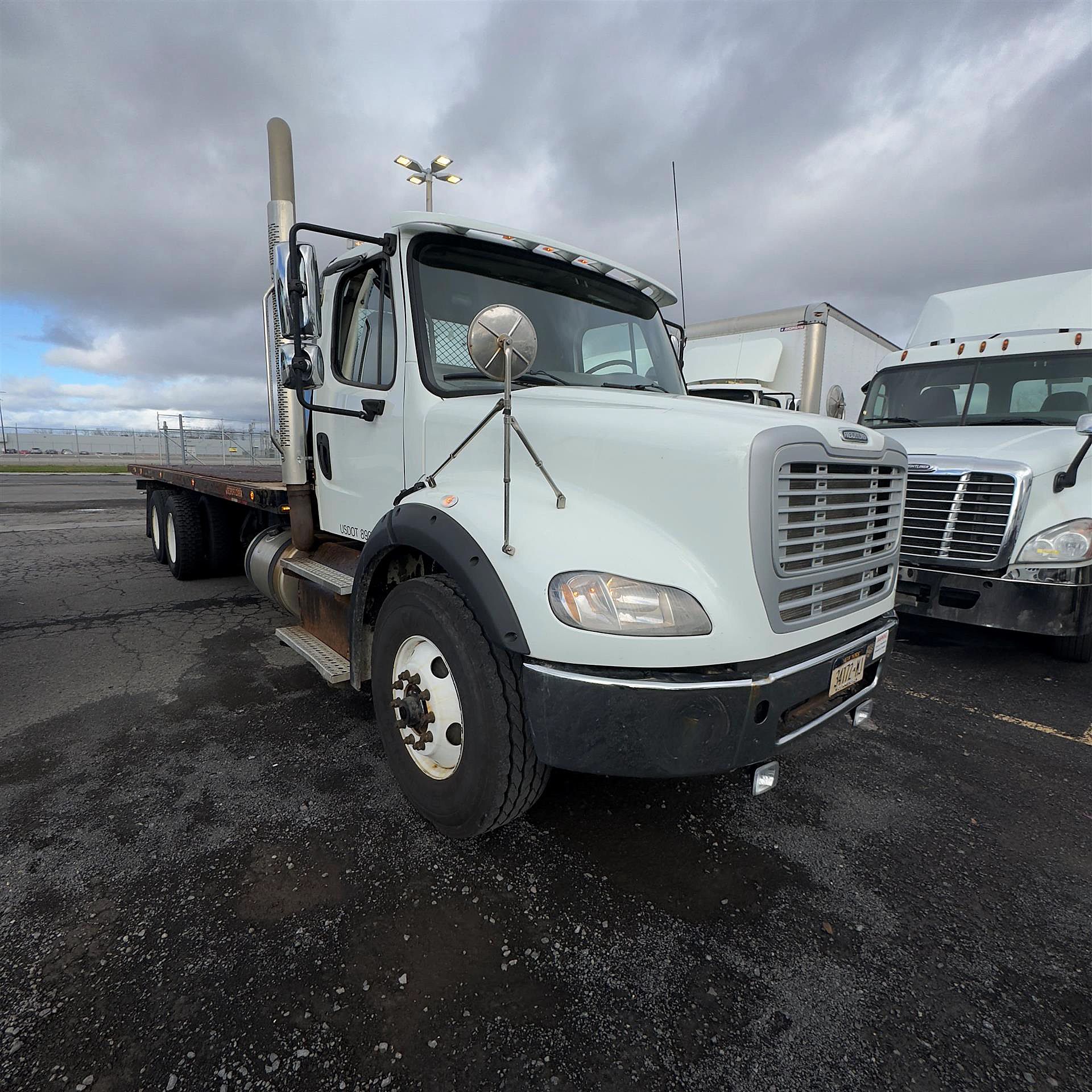 2017 Freightliner M2 112 For Sale | Day Cab | #670057