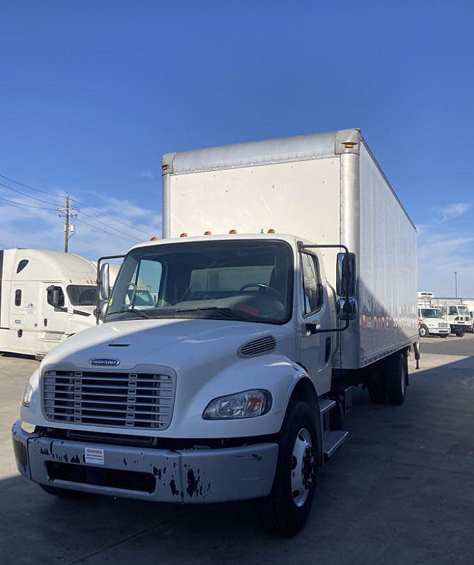 2018 Freightliner M2 106 For Sale | Box Van | #687385