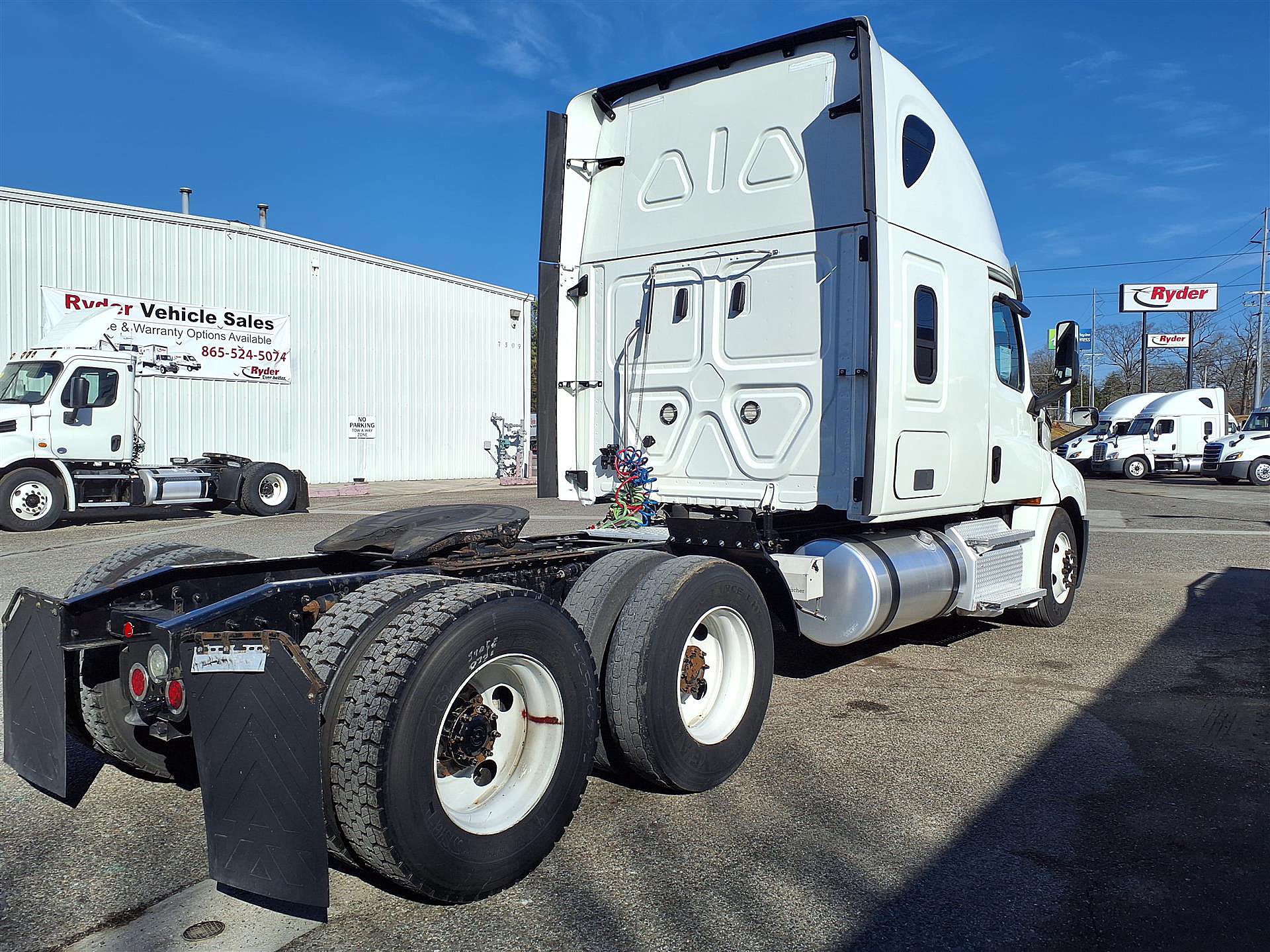 2020 Freightliner NEW CASCADIA PX12664 For Sale | 72" Sleeper | #223355