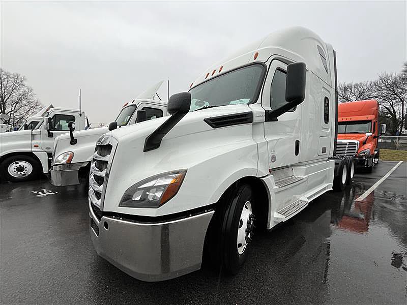 2020 Freightliner NEW CASCADIA PX12664 For Sale | 72" Sleeper | #894926