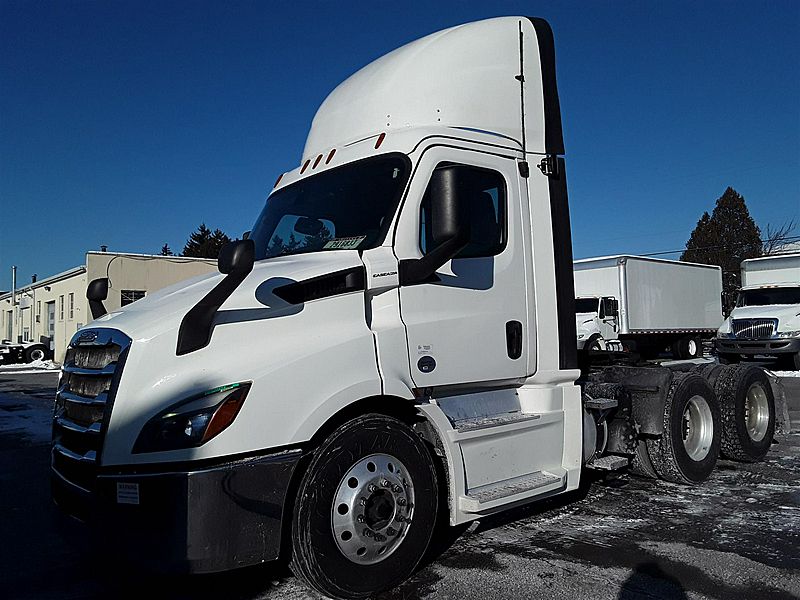 2020 Freightliner NEW CASCADIA 116 For Sale | Day Cab | #270244