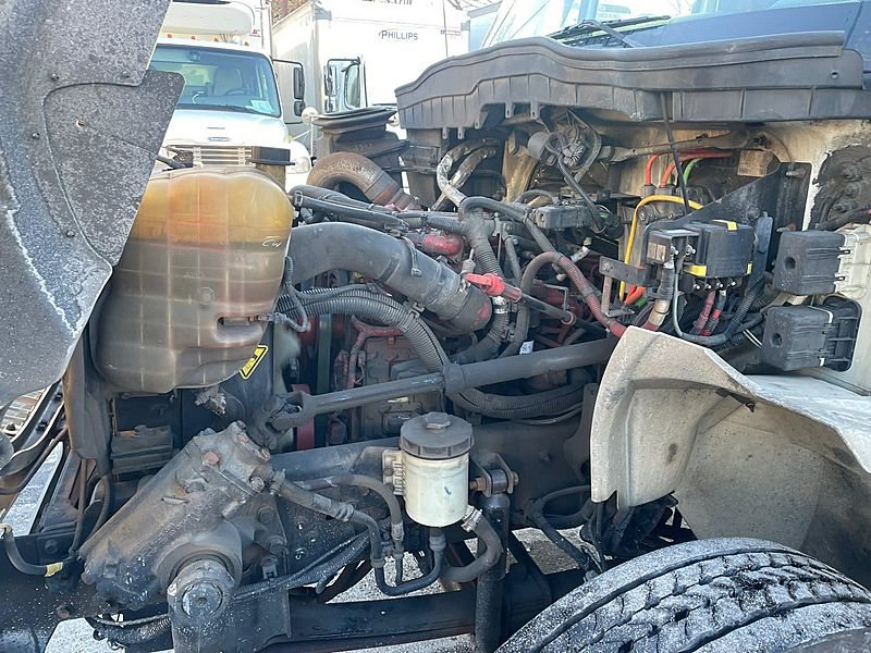 2017 International DuraStar 4300 For Sale | 18' Box | # 371002
