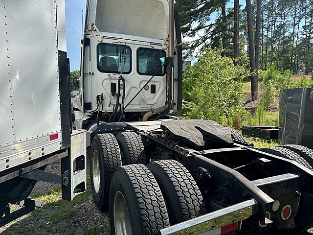2013 Freightliner Cascadia 125 For Sale | Sleeper Truck | #187070
