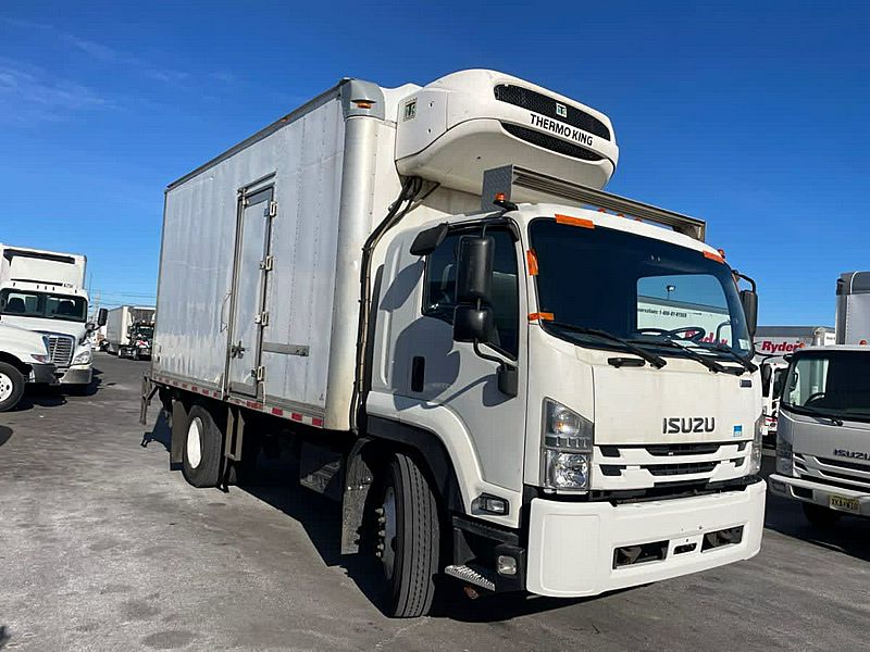 2018 Isuzu FTR For Sale | 18' Box | #221189