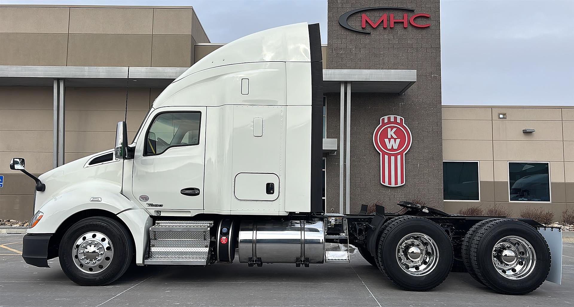 2021 Kenworth T680 For Sale | 52" Sleeper | #0595716