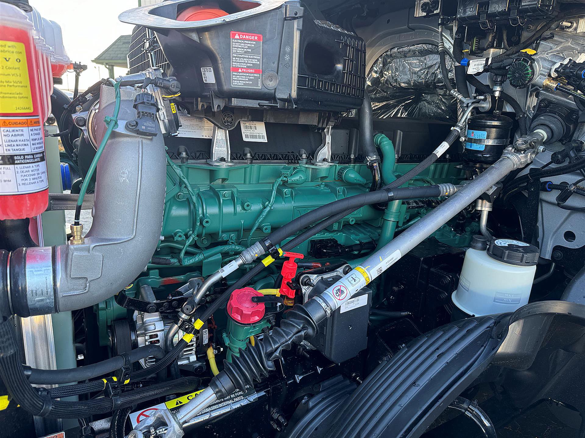 2026 Volvo VNL 860 For Sale | 74" Sleeper | #V699656