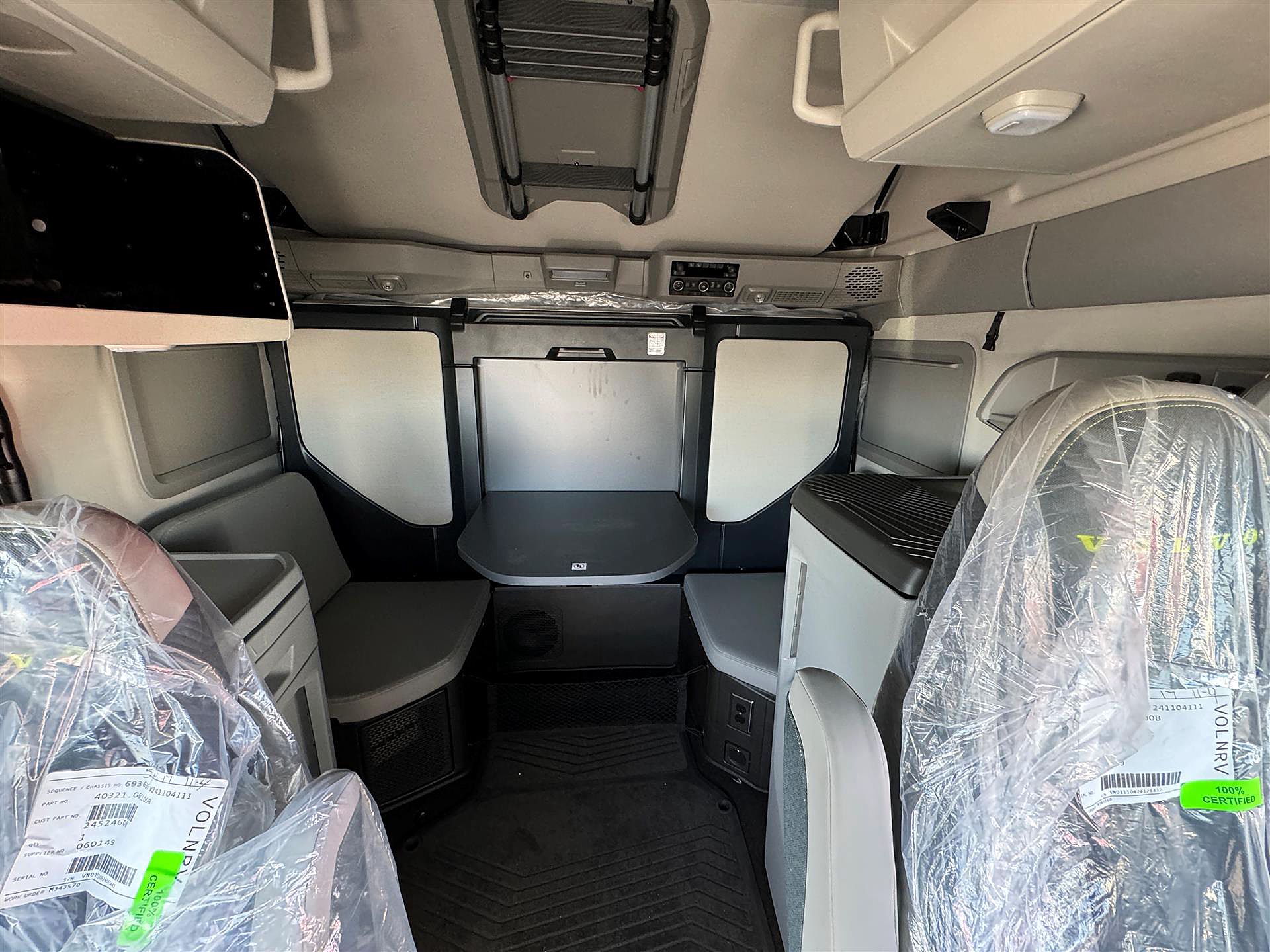 2026 Volvo VNL 860 For Sale | 74" Sleeper | #V699656