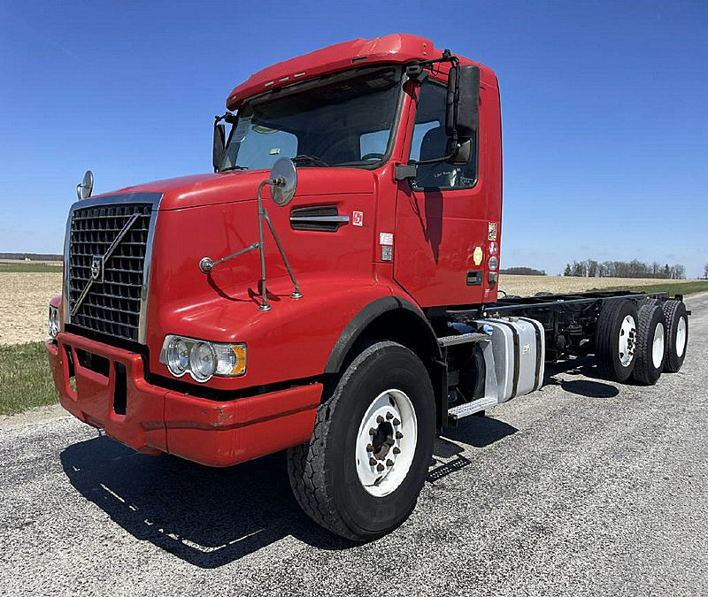2014 Volvo VHD For Sale | Cab & Chassis | #8578