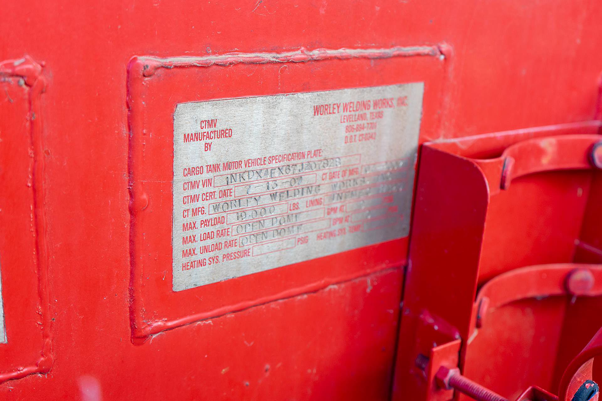 2007 Worley Welding Works DOT 412 - 2000 Gal Tank For Sale | Vacuum ...