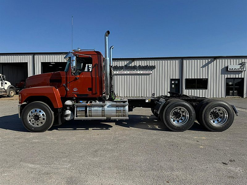 2026 Mack Pinnacle PI64T M778 For Sale | Day Cab | #M018454