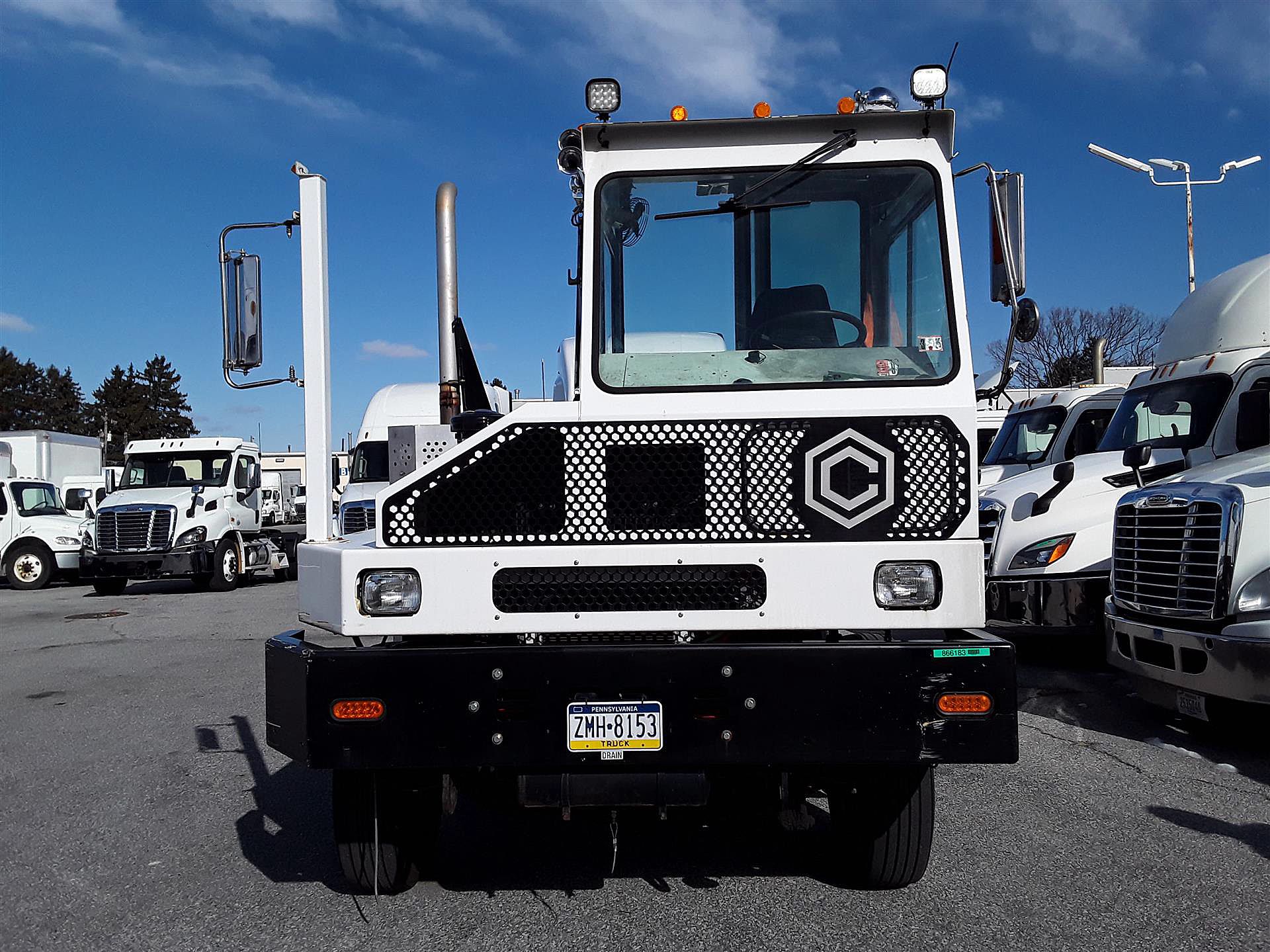2018 Capacity SABRE 5 4X2 For Sale | Yard Spotter | #866183