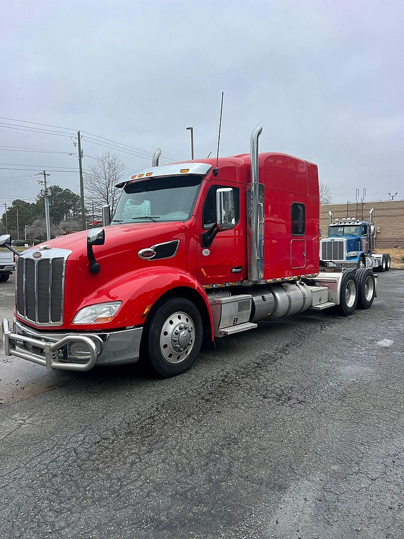 2020 Peterbilt 579 For Sale | 80" Sleeper | #D701504