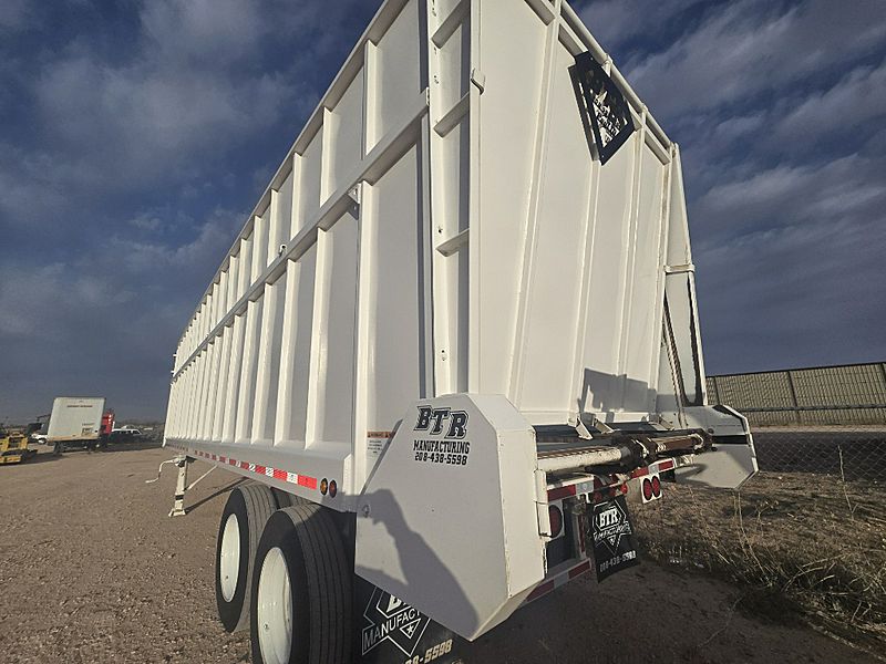 2025 DURA HAUL 38 FT Grain Silage Trailer For Sale | Misc Equipment | # ...