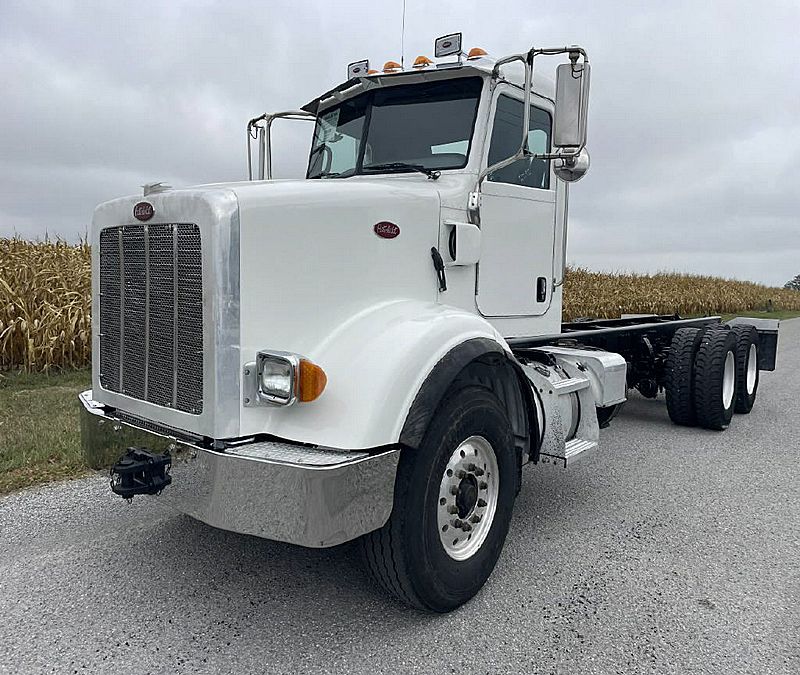 2014 Peterbilt 365 For Sale | Cab & Chassis | #8548