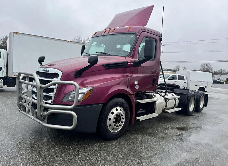 2020 Freightliner NEW CASCADIA PX12664 For Sale | Day Cab | #879376