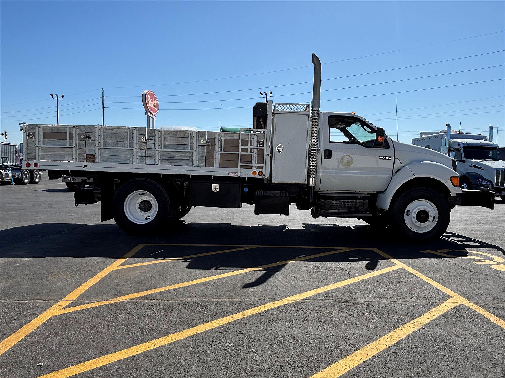 2011 Ford F750 For Sale | None Sleeper | #V370207