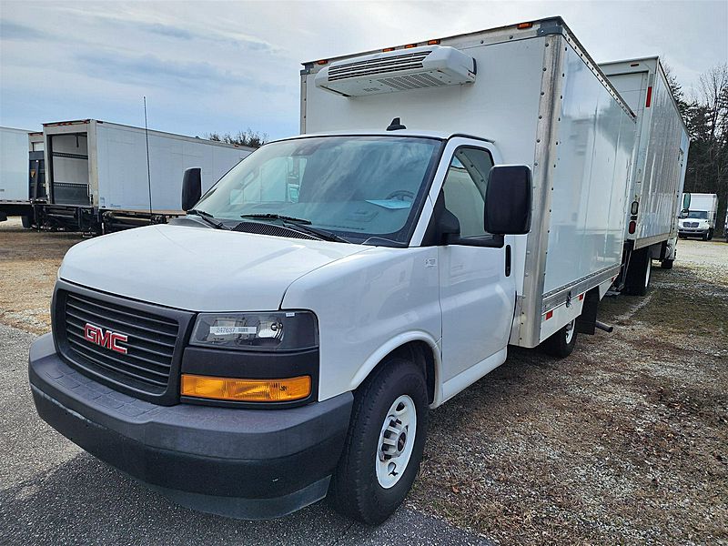 2019 GMC SAVANA 3500 For Sale | 12' Box | #247637