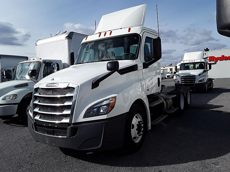 2018 Freightliner NEW CASCADIA PX12664 For Sale | Day Cab | #822614